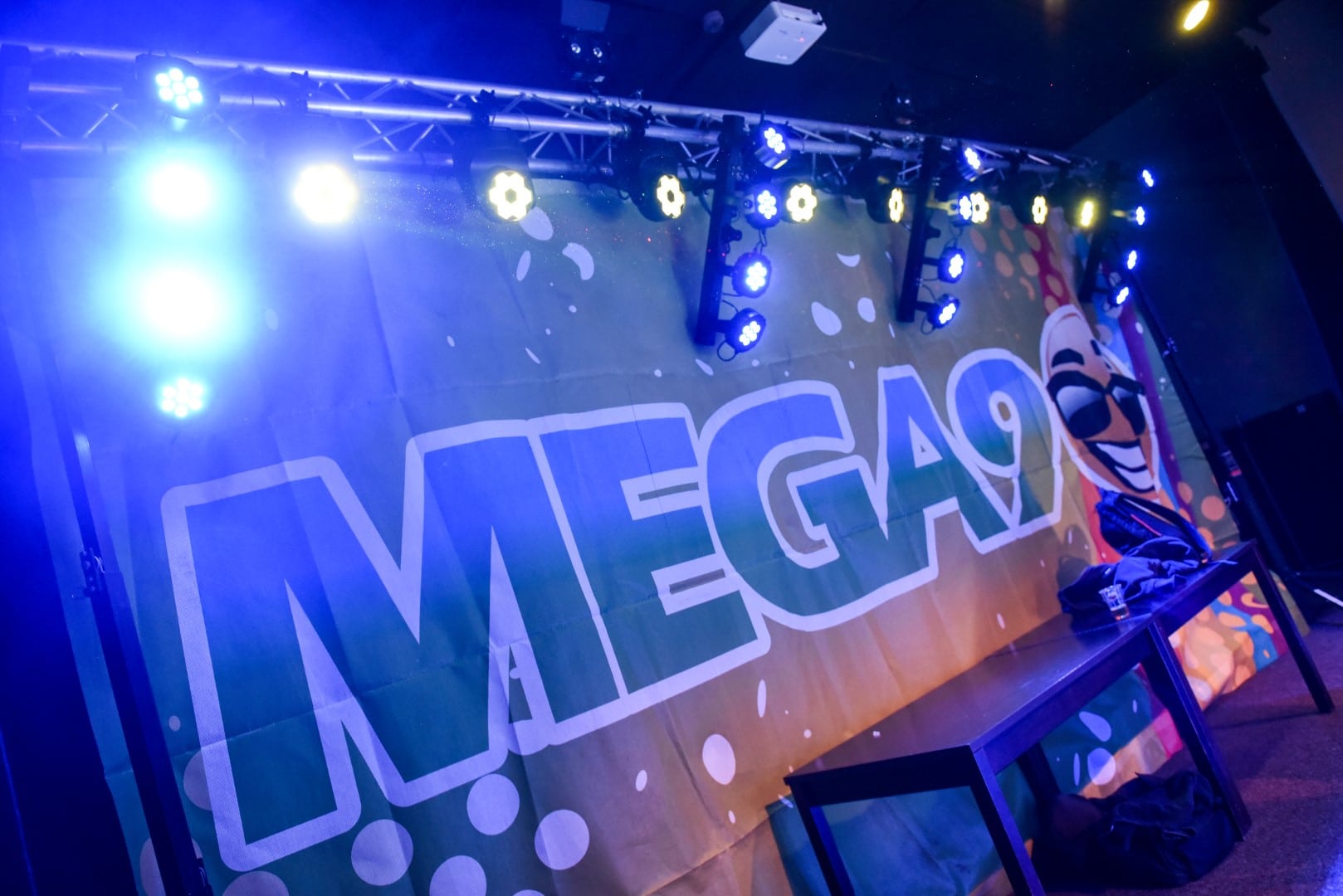 MEGA90’s Feest Tolbert vanavond uitverkocht | InfoLeek
