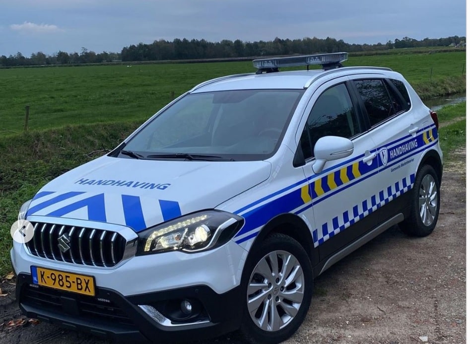 Nieuwe landelijke striping op BOA voertuig in het Westerkwartier | InfoLeek