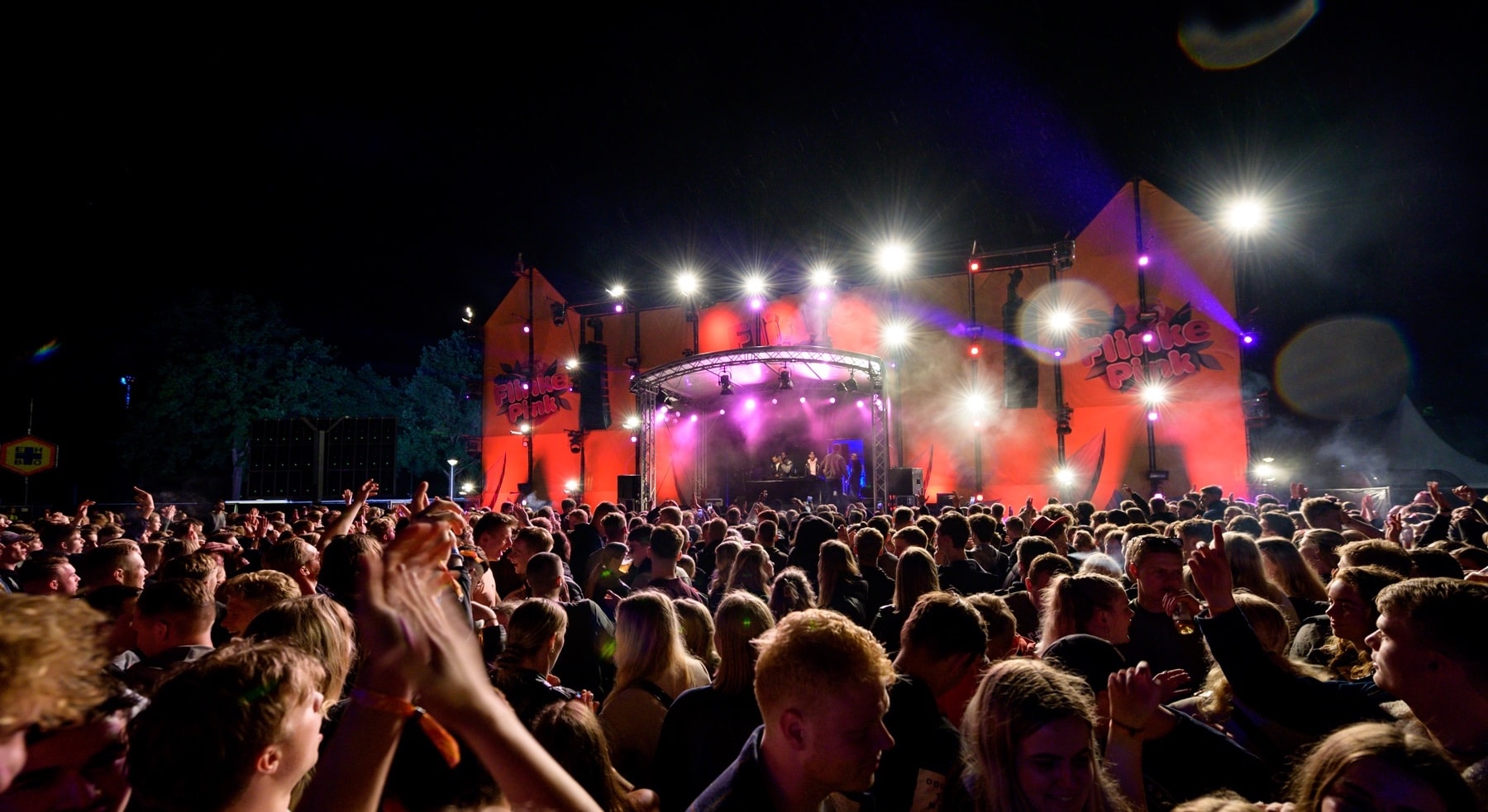 Flinke Pink maakt volledige line-up bekend en heeft vandaag speciale ...