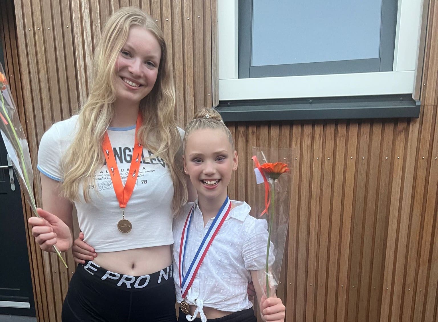 Zusjes uit Tolbert Nederlands kampioen Acrogym | InfoLeek