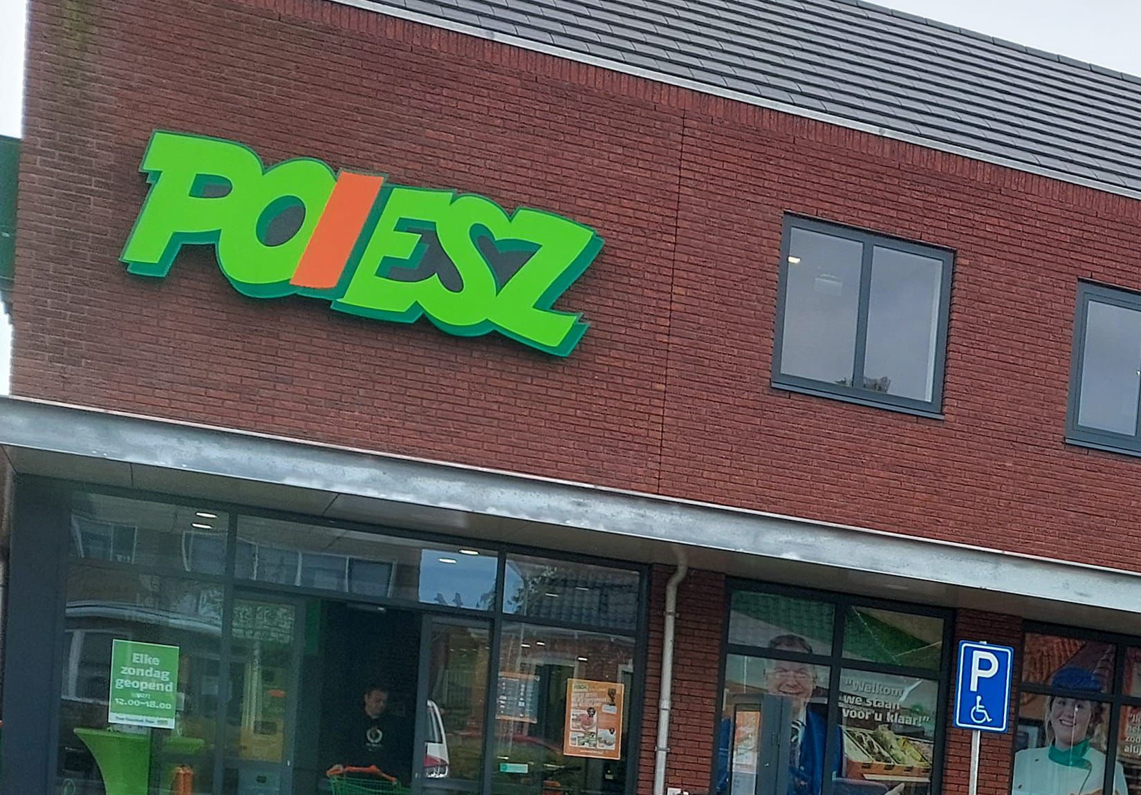 Sein ‘Brand meester’ gegeven in centrum Leek; pand verwoest (UPDATE) - Oozo.nl