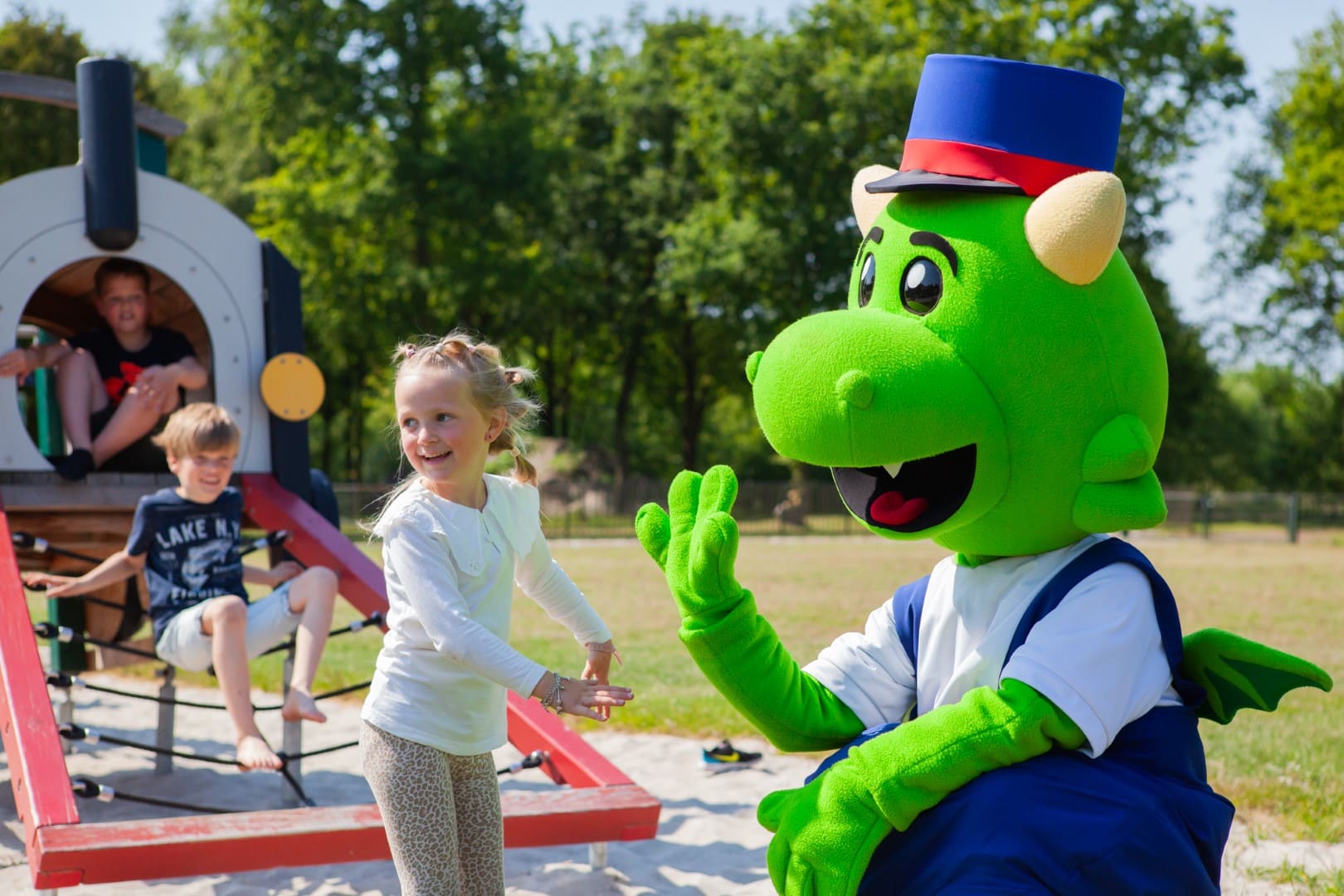 Feestelijke zomer in Familiepark Nienoord met veel activiteiten | InfoLeek