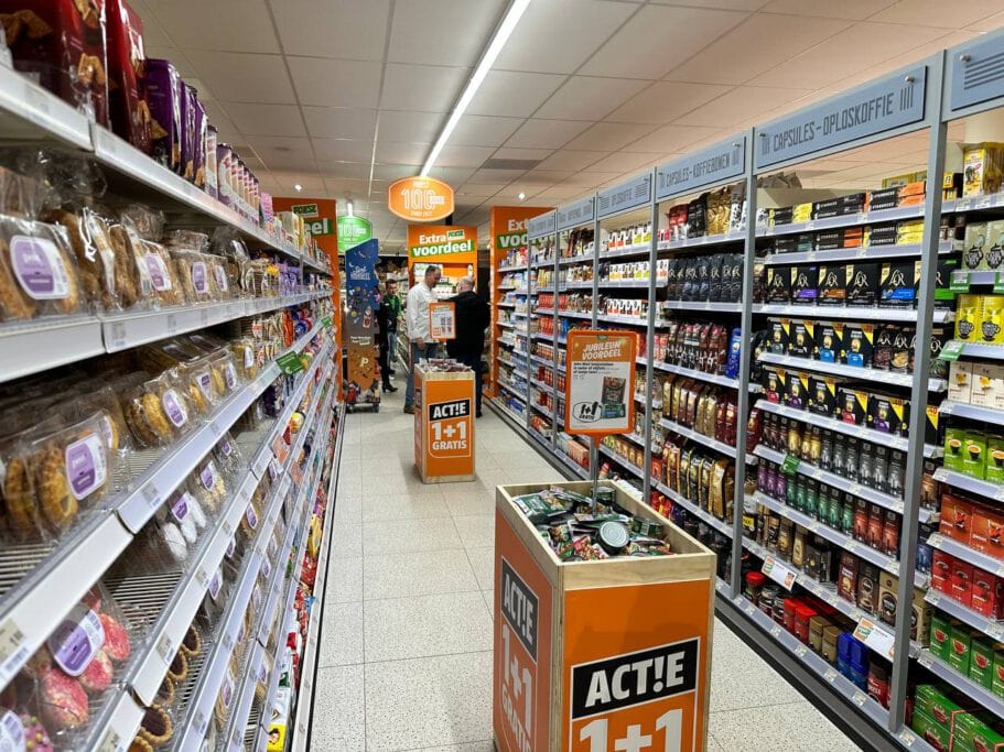 Nieuwe Poiesz supermarkt aan de Samuel Leviestraat vanaf vandaag ...