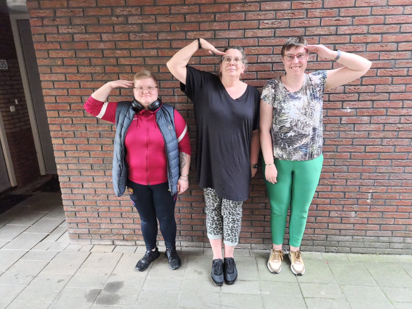 Begeleidster Gea Buursema van De Zijlen 25 jaar in dienst in het ...