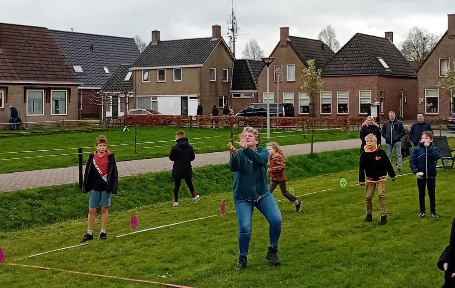 Paasactiviteiten georganiseerd door Volksvermaken Tolbert op 2e Paasdag ...