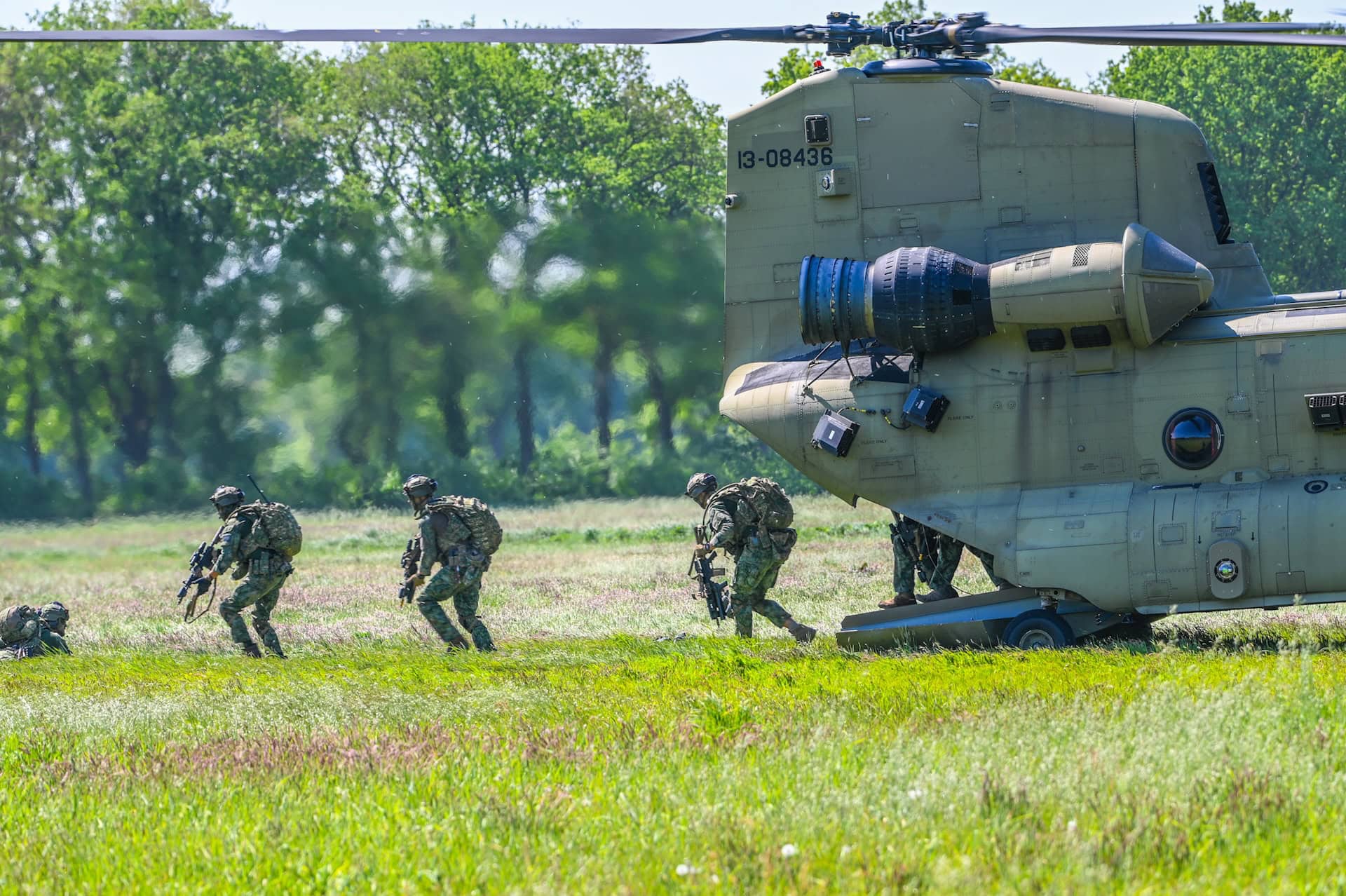 Succesvolle eerste acties tijdens grootschalige oefening Falcon Spring ...