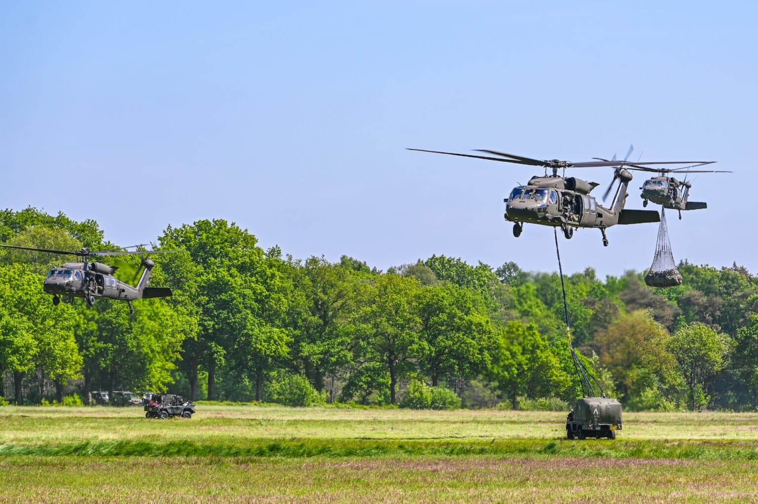 Succesvolle eerste acties tijdens grootschalige oefening Falcon Spring ...