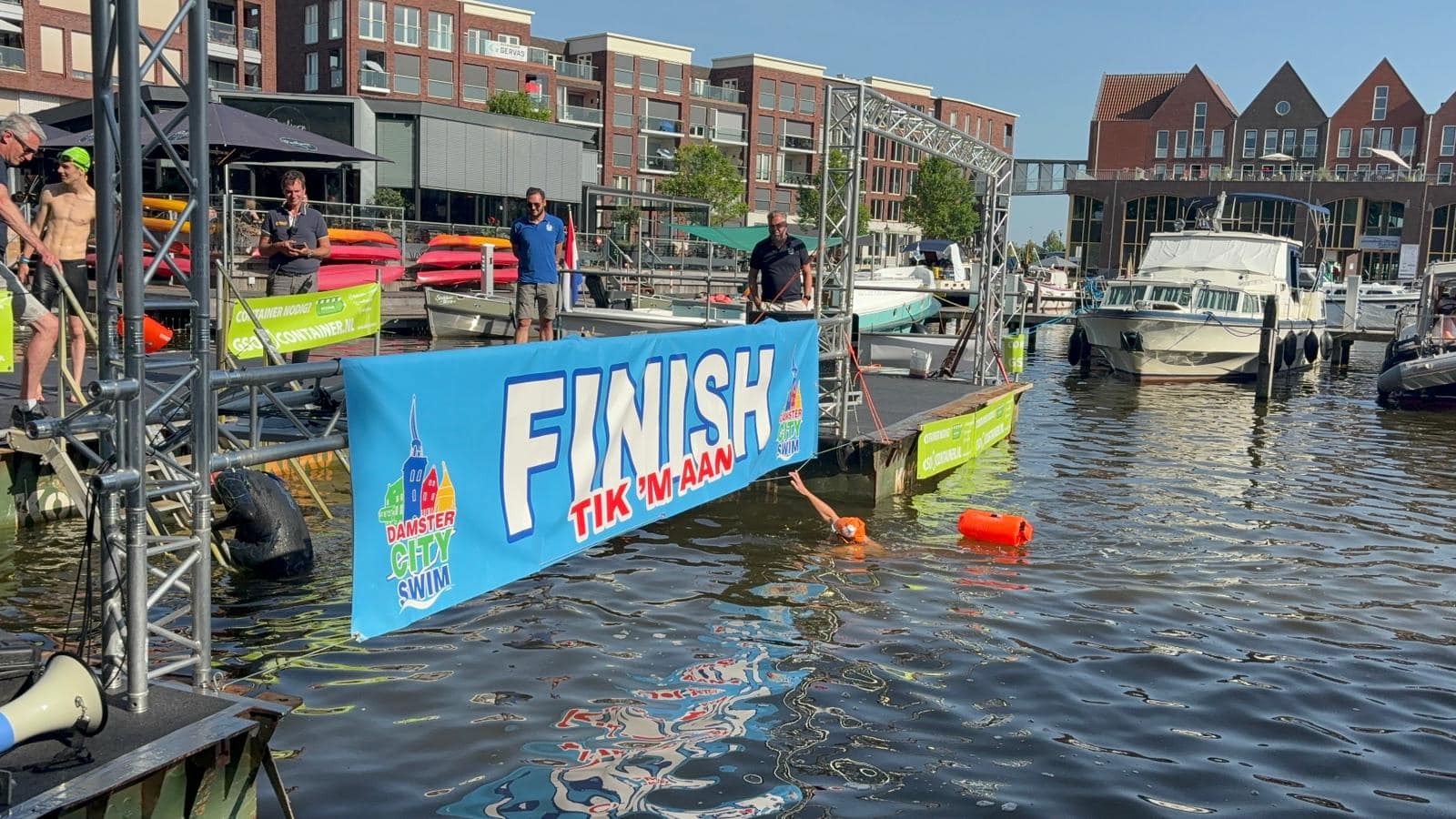 Zwemmers Aqualero behalen goed resultaat tijdens druk weekend - Oozo.nl