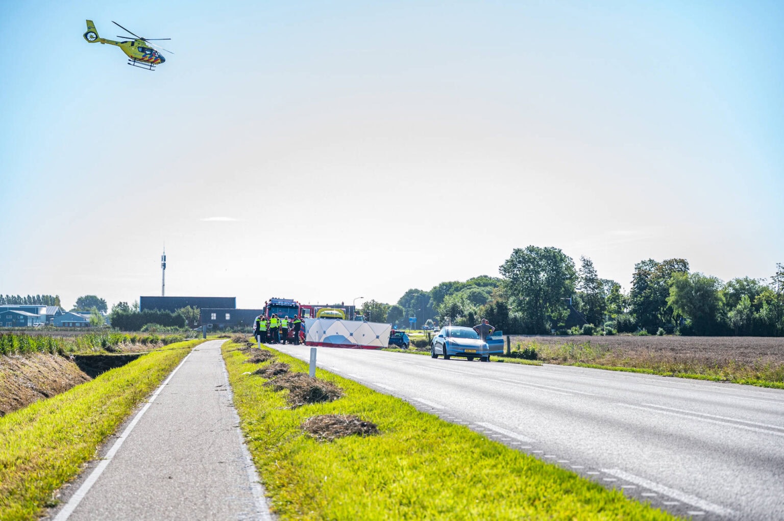 Drie personen overleden bij frontale botsing op N355 bij Grijpskerk ...